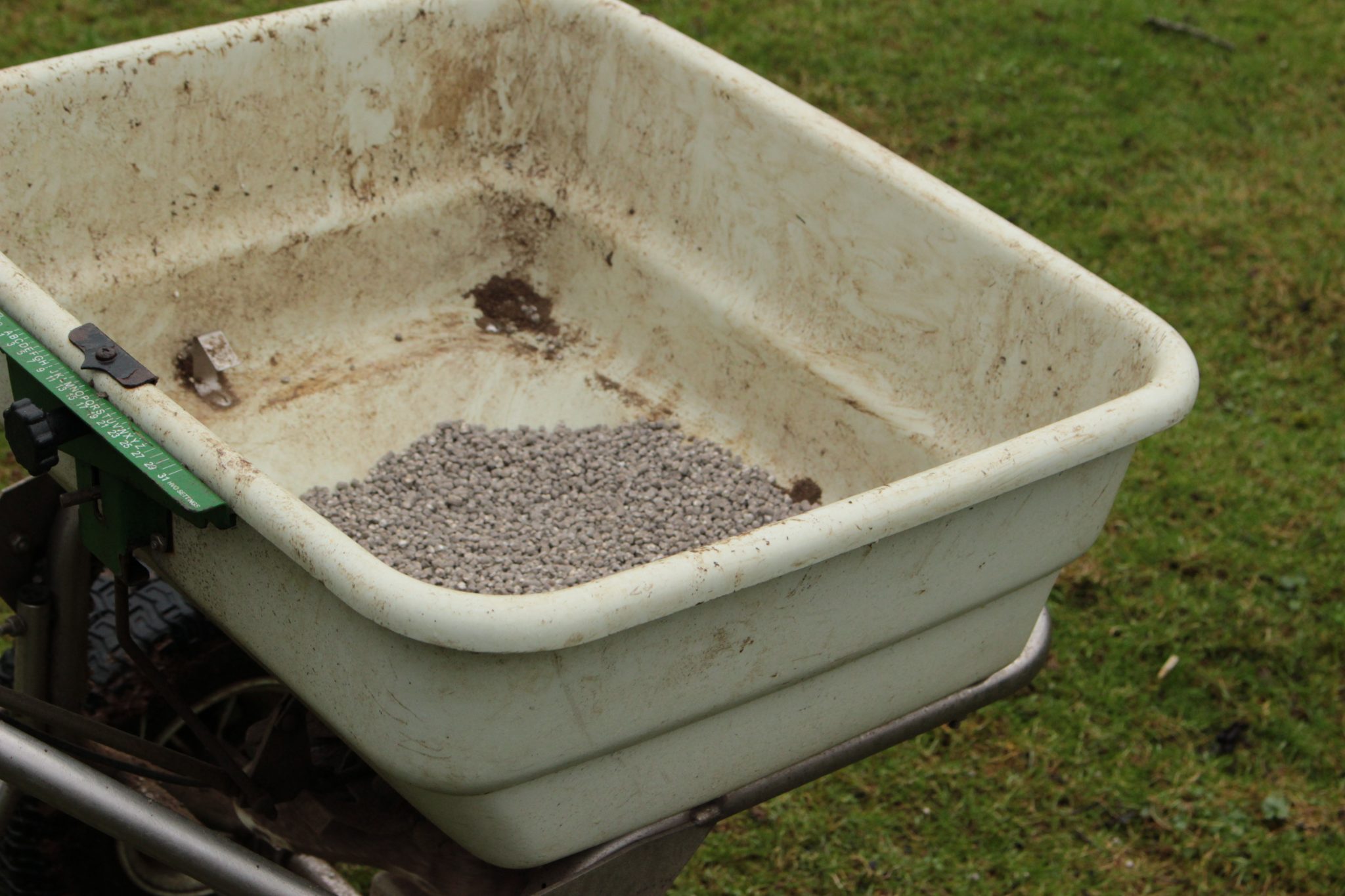 Pro Lawns from Pro-Gardens - Pro Gardens